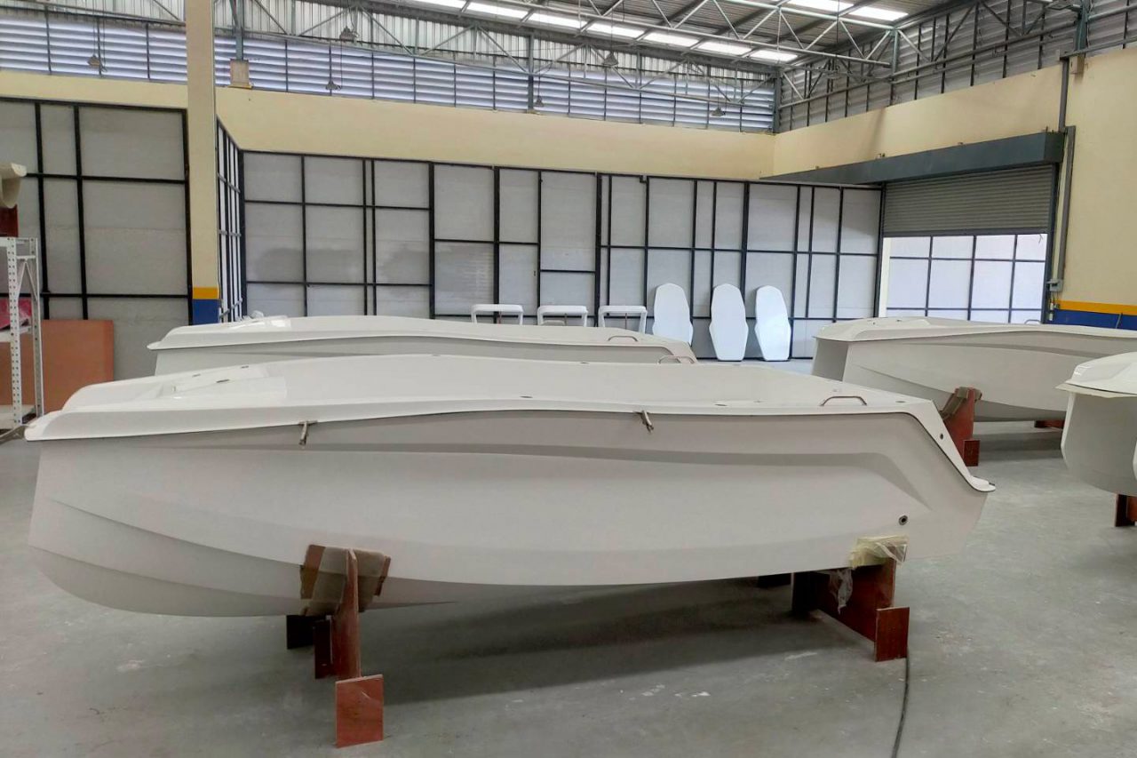 Vapor Cats Australia - 5m Fishing Catamaran now available!
